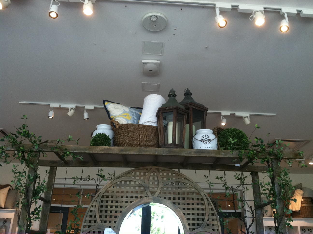 Rebecca's Round Up: Copy Cat Pottery Barn Display {No Cost January ...