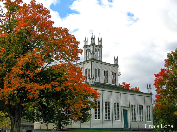East Gwillimbury CameraGirl: Sharon Temple
