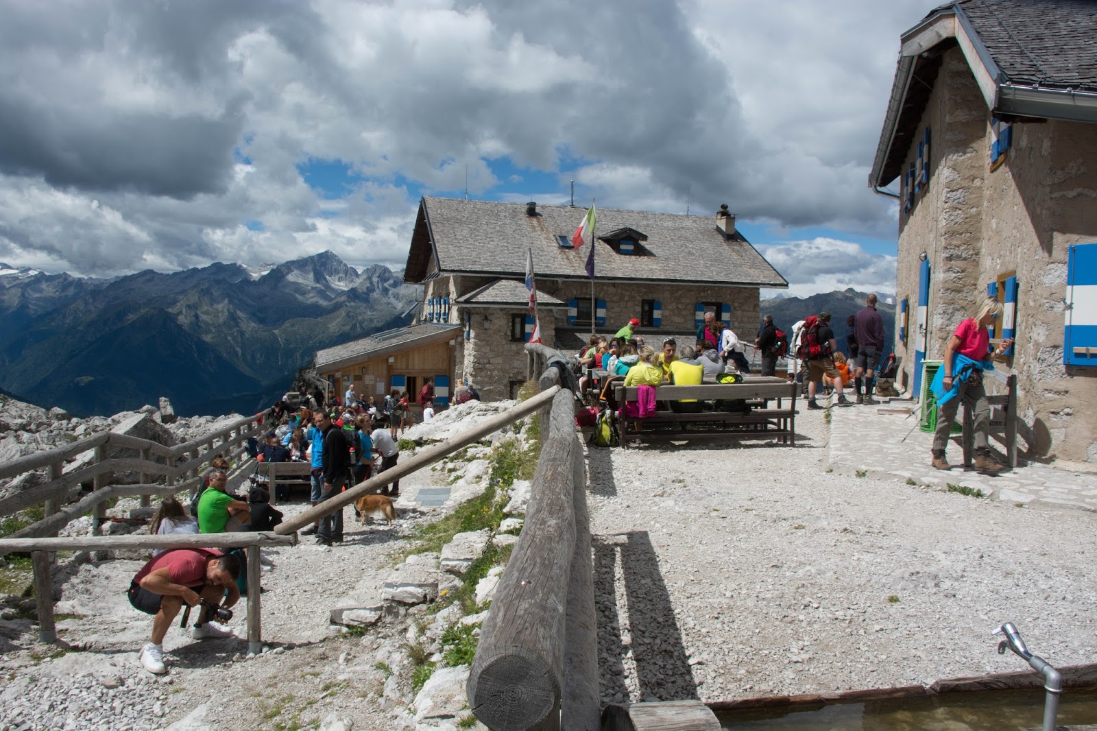 GRANCALILI - CARLOS FRADE: GROSTÉ - REFUGIO TUCKETT - REFUGIO CASINEI ...