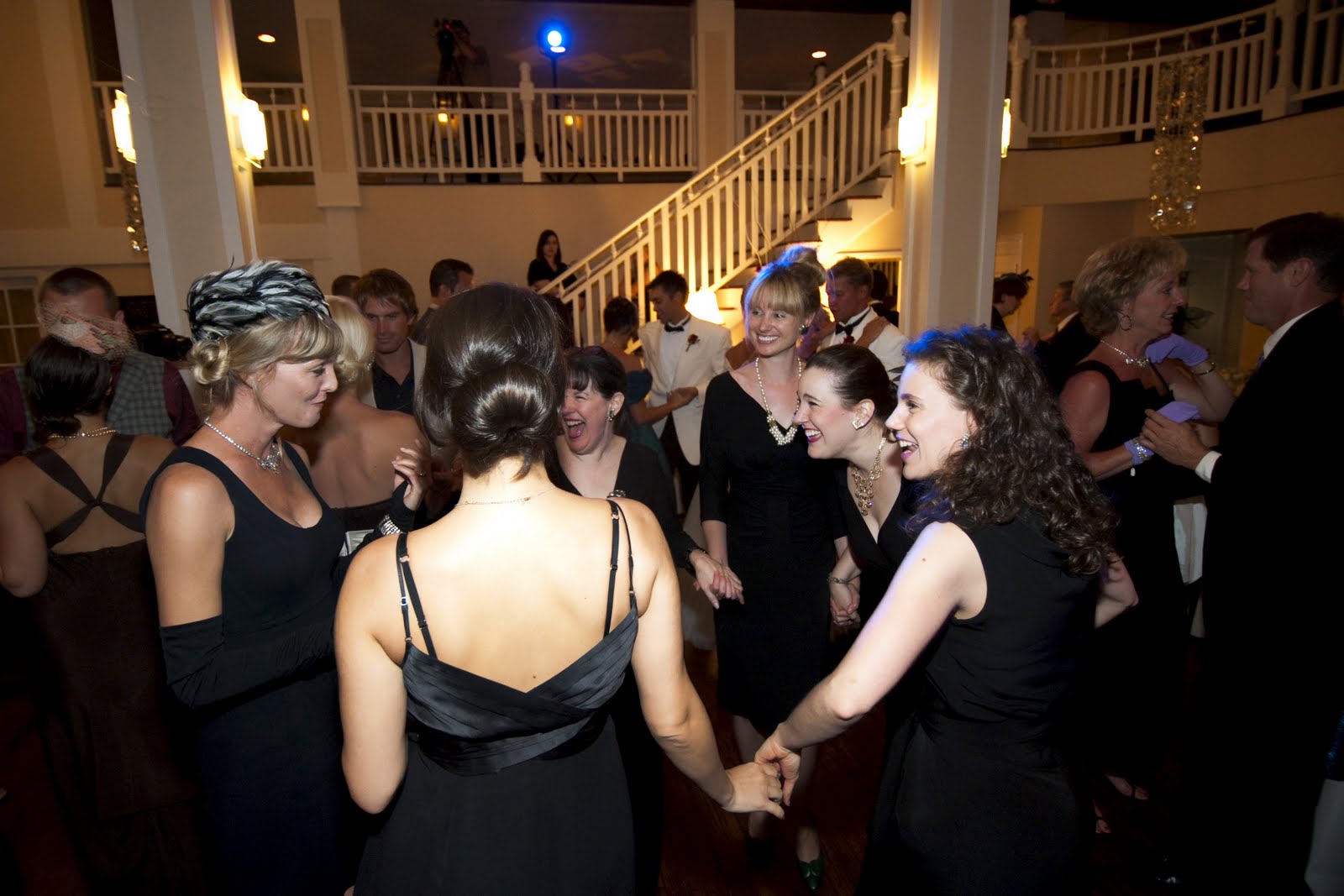 What are The Divas doing?!!!: A Day in the Life of The Divas