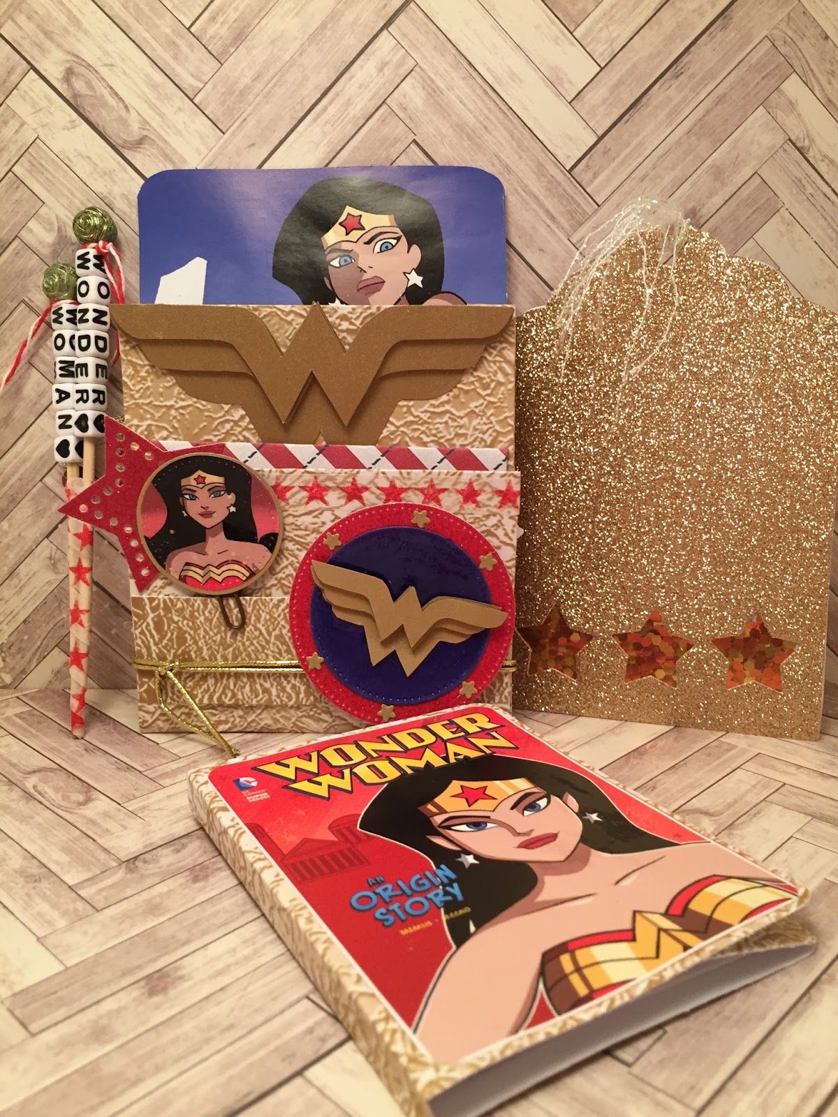 Grandma Bonnie's Place: Wonder Woman Mini Loaded Envelope