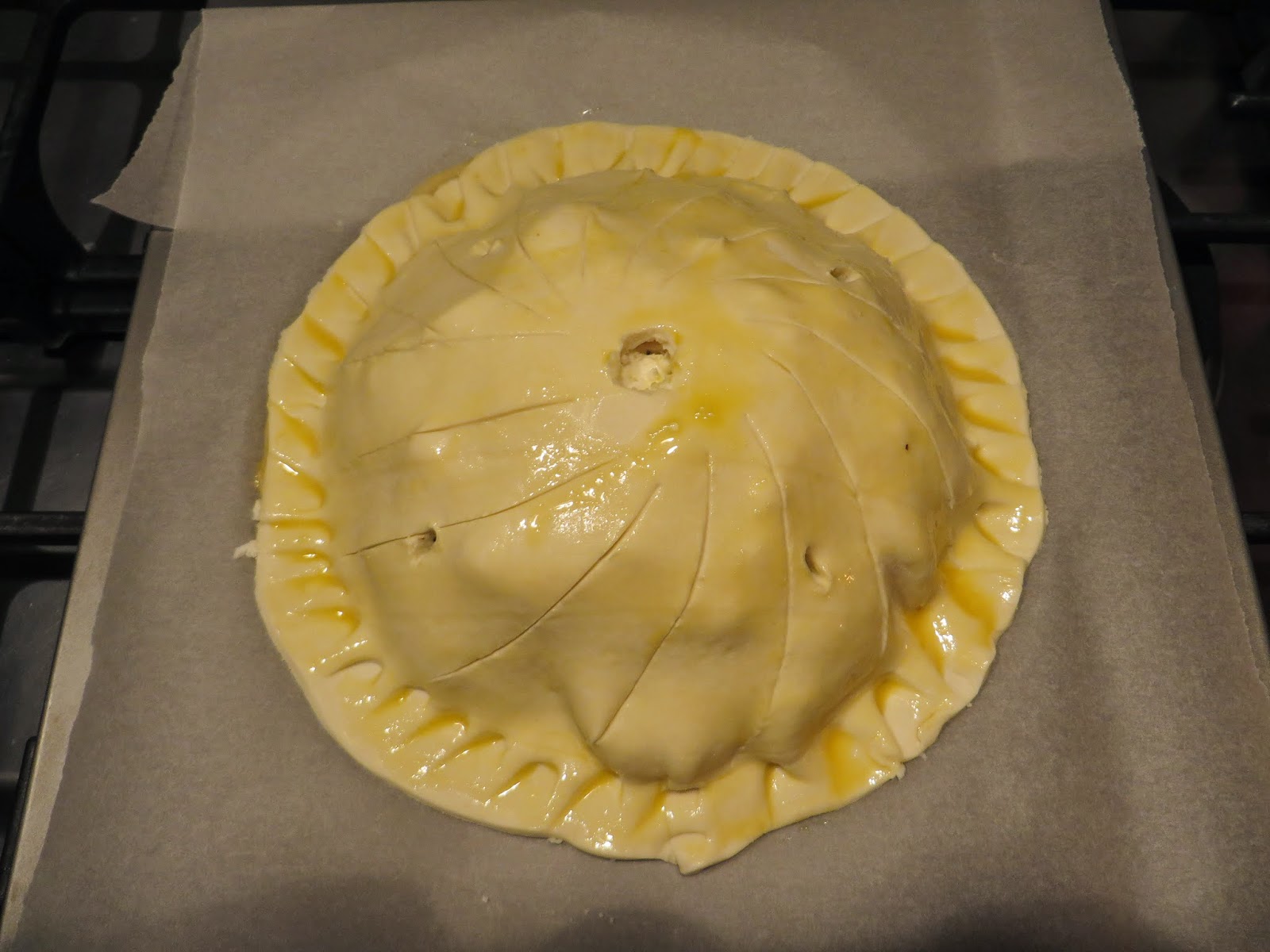 Simply Veggie: Potato, Red Pepper and Spinach Pithivier