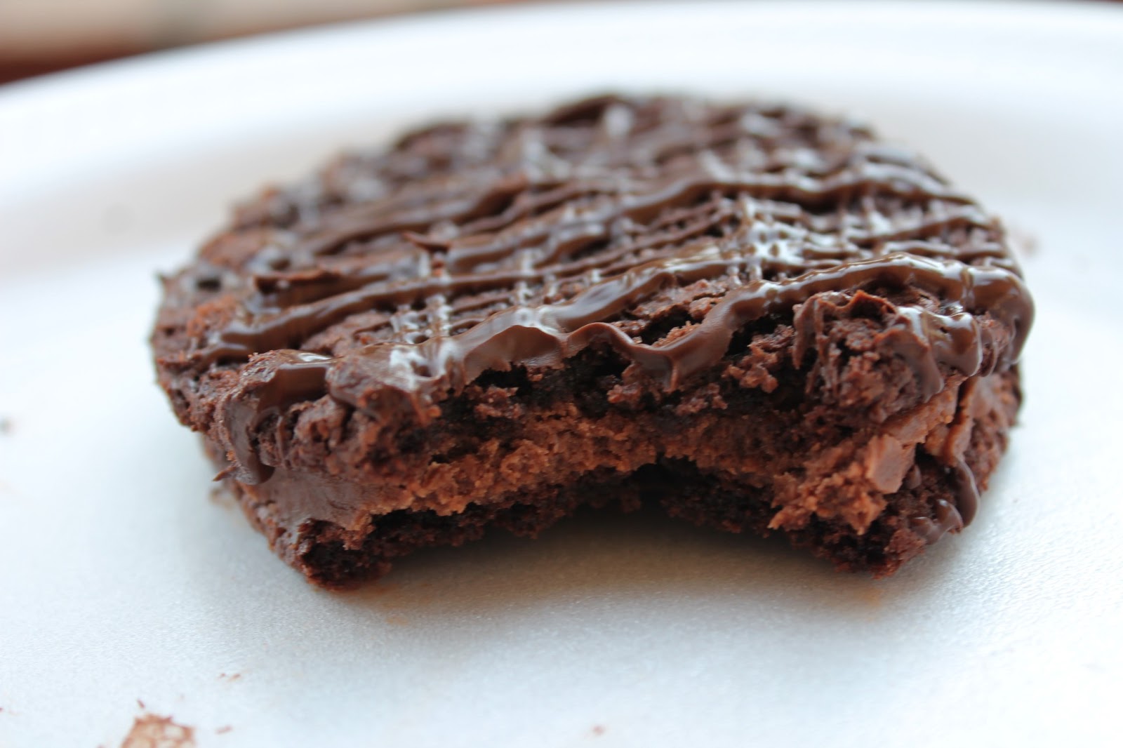 Gluten Free Casually: Chocolate Sandwich Cookies