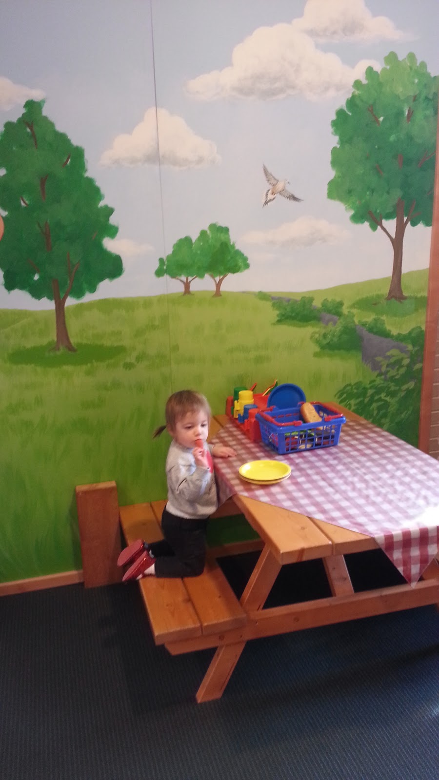 MINNESOTA BABY: Hopkins public library children's area.