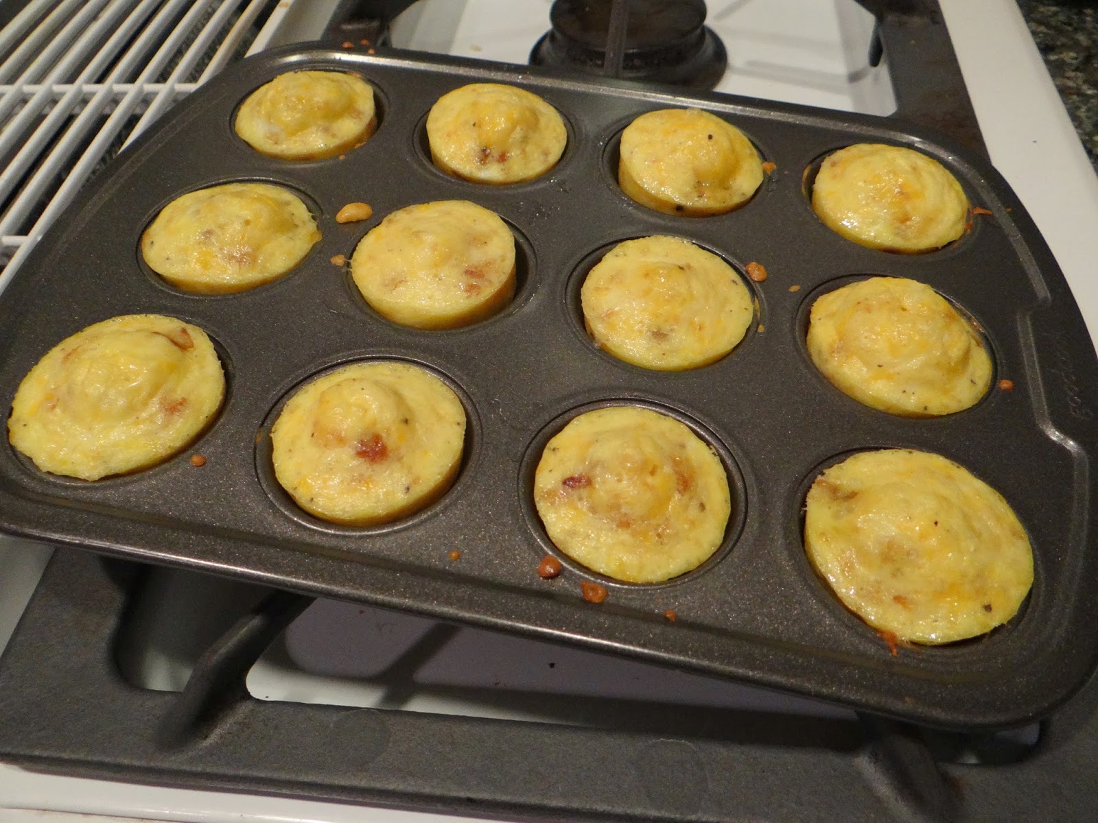 The Bread Maiden: Using up Thanksgiving leftovers: cornbread stuffing ...