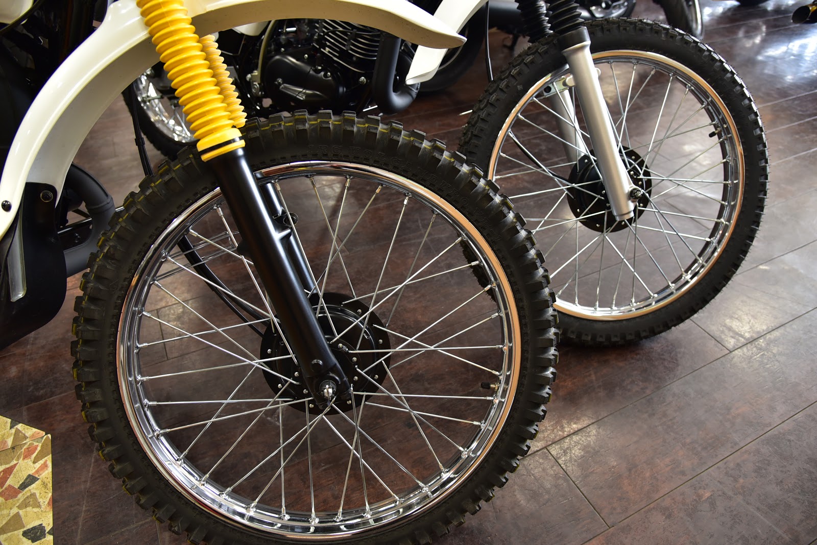 blueskyfuji: スズキ TF125はたぶん最強の廃道探検隊！ 7時間試乗