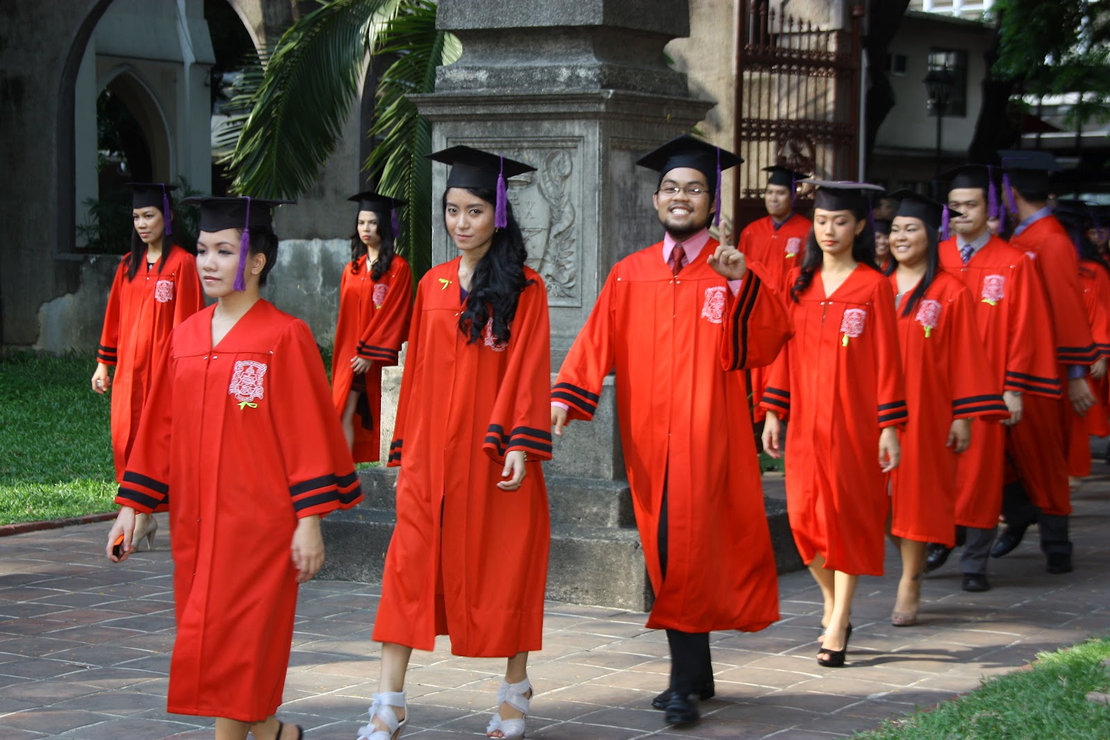 Marty the Photographer (and lawyer): Jr San Beda Law Graduation