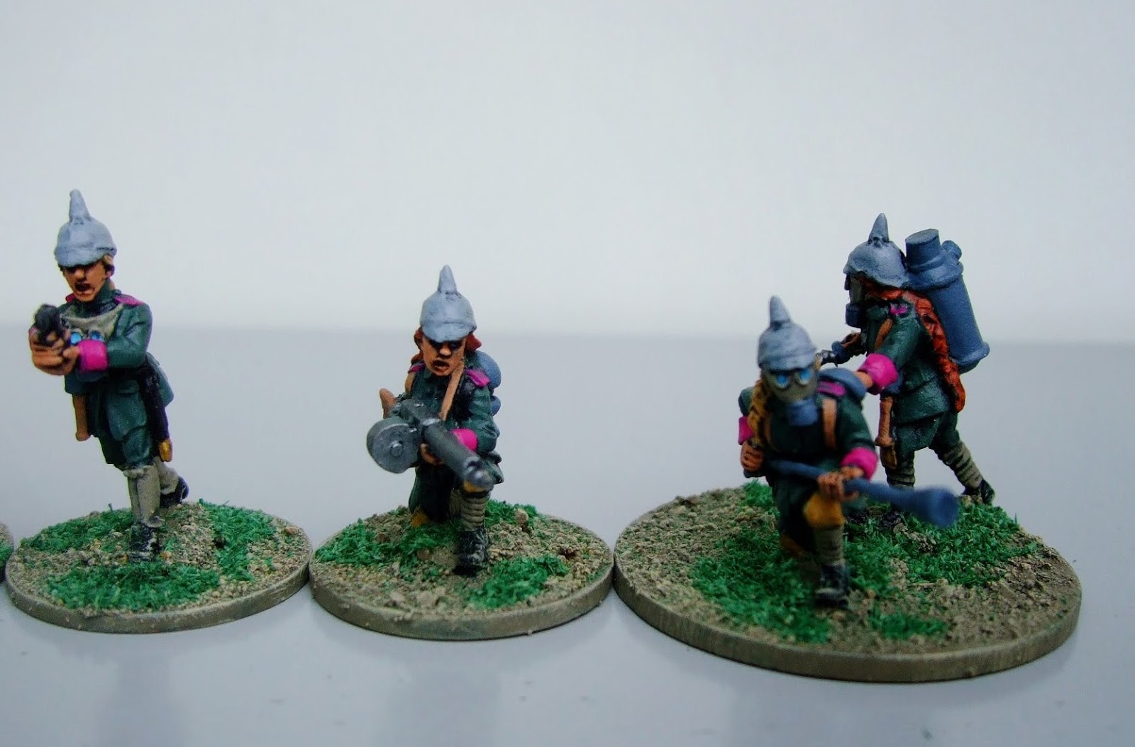 The Angry Lurker: 28mm Victorian Sci-Fi Female Trench Raiders from ...
