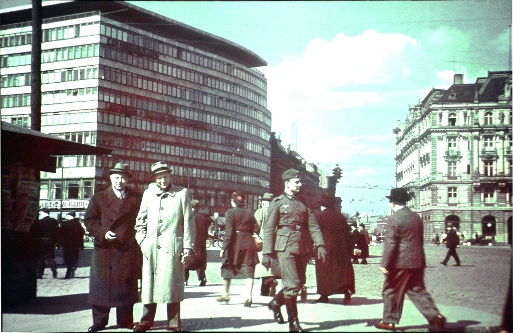 Damen 40 Berlin 25 Tempat Wisata Terbaik Di Berlin 2020 • Wisata Muda ...