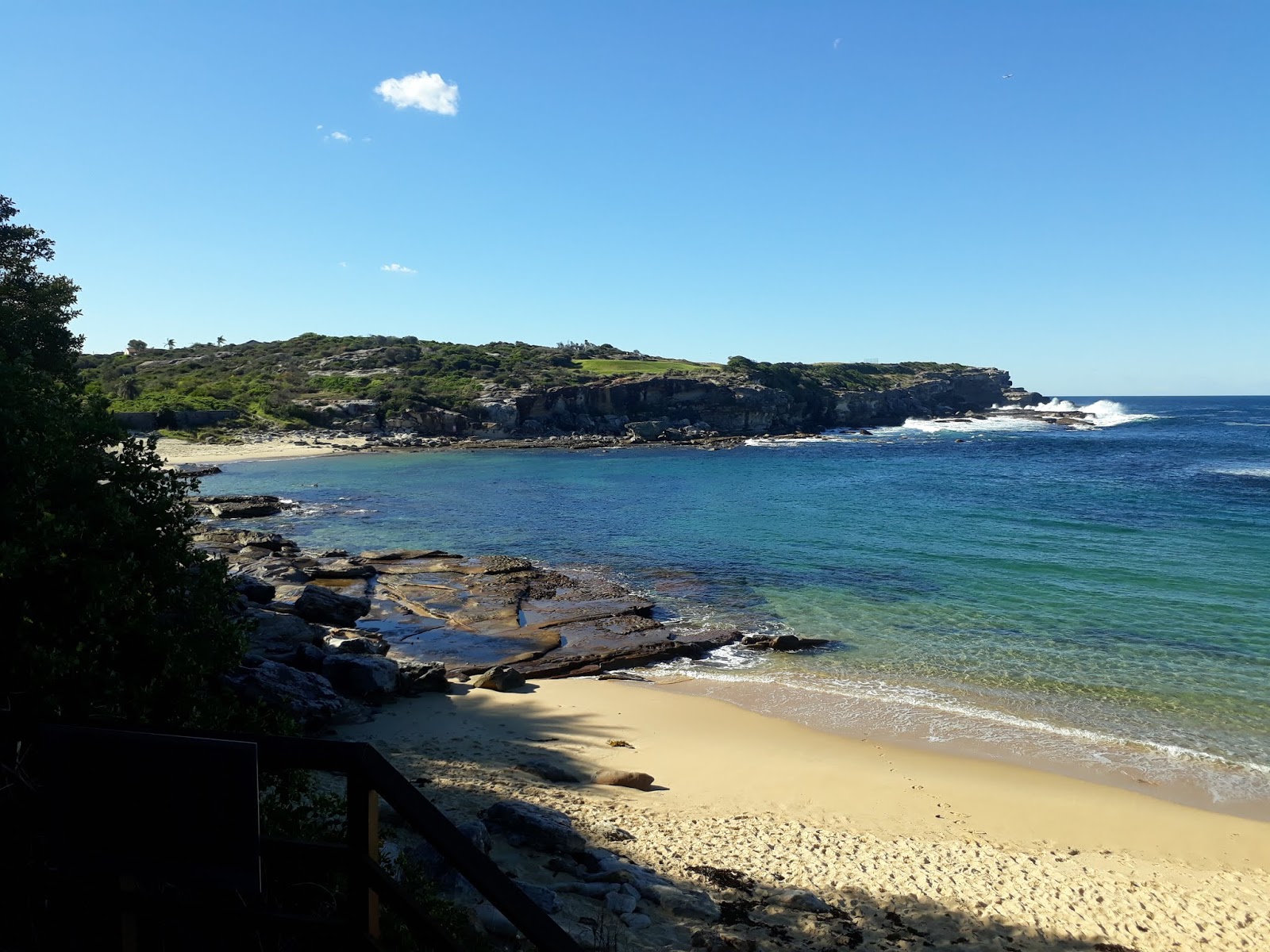 a hopeful nature: Lovely Little Bay Beach