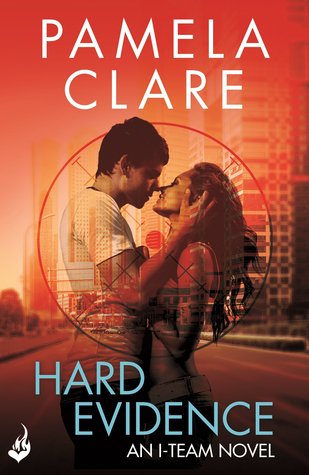 Feeling Fictional: Review: Hard Evidence - Pamela Clare