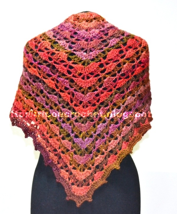 Xale em Crochê - Crochet Shawl