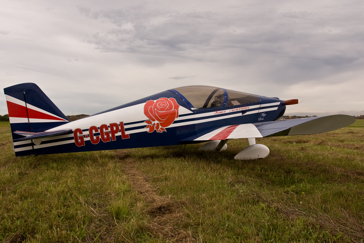 David Bladen's Aircraft Photos: Sandtoft - Families' day and fly-in 18 ...