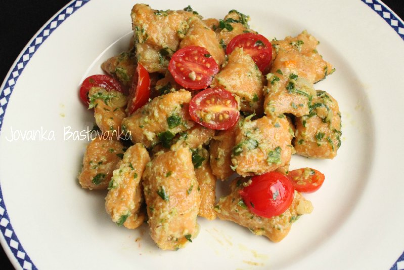 Kutlačom po kazanu: Njoki od batata sa pestom od peršina | Sweet potato ...