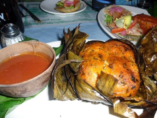 Centro Profesional 28 : El tradicional Mukbil pollo