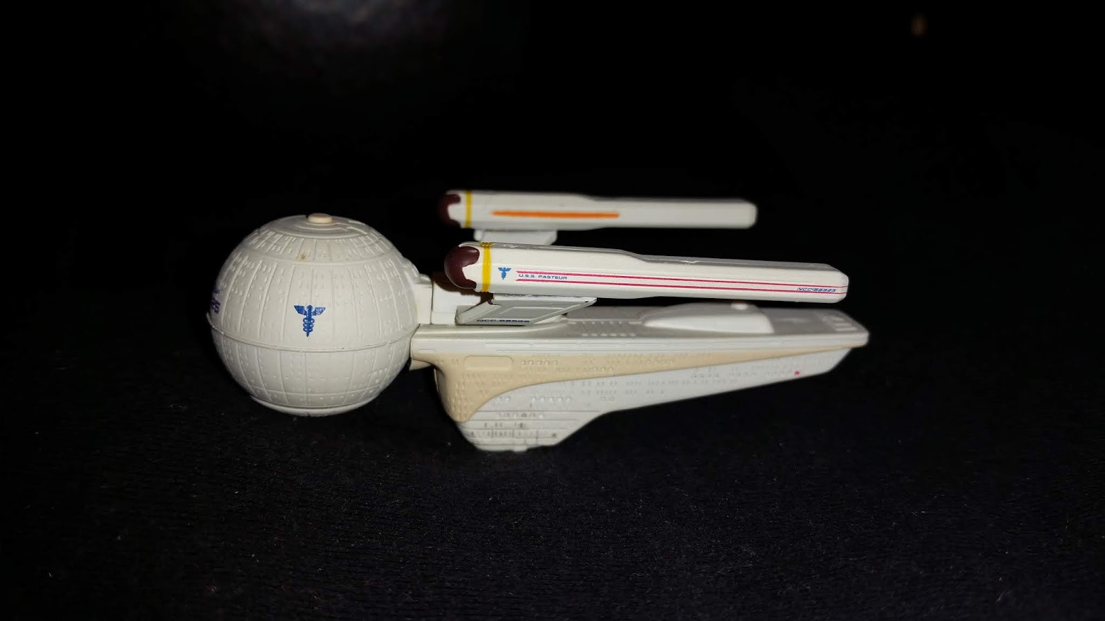 Deep Space Pat: EMvTW 42: USS Pasteur NCC-58525 (Olympic class)