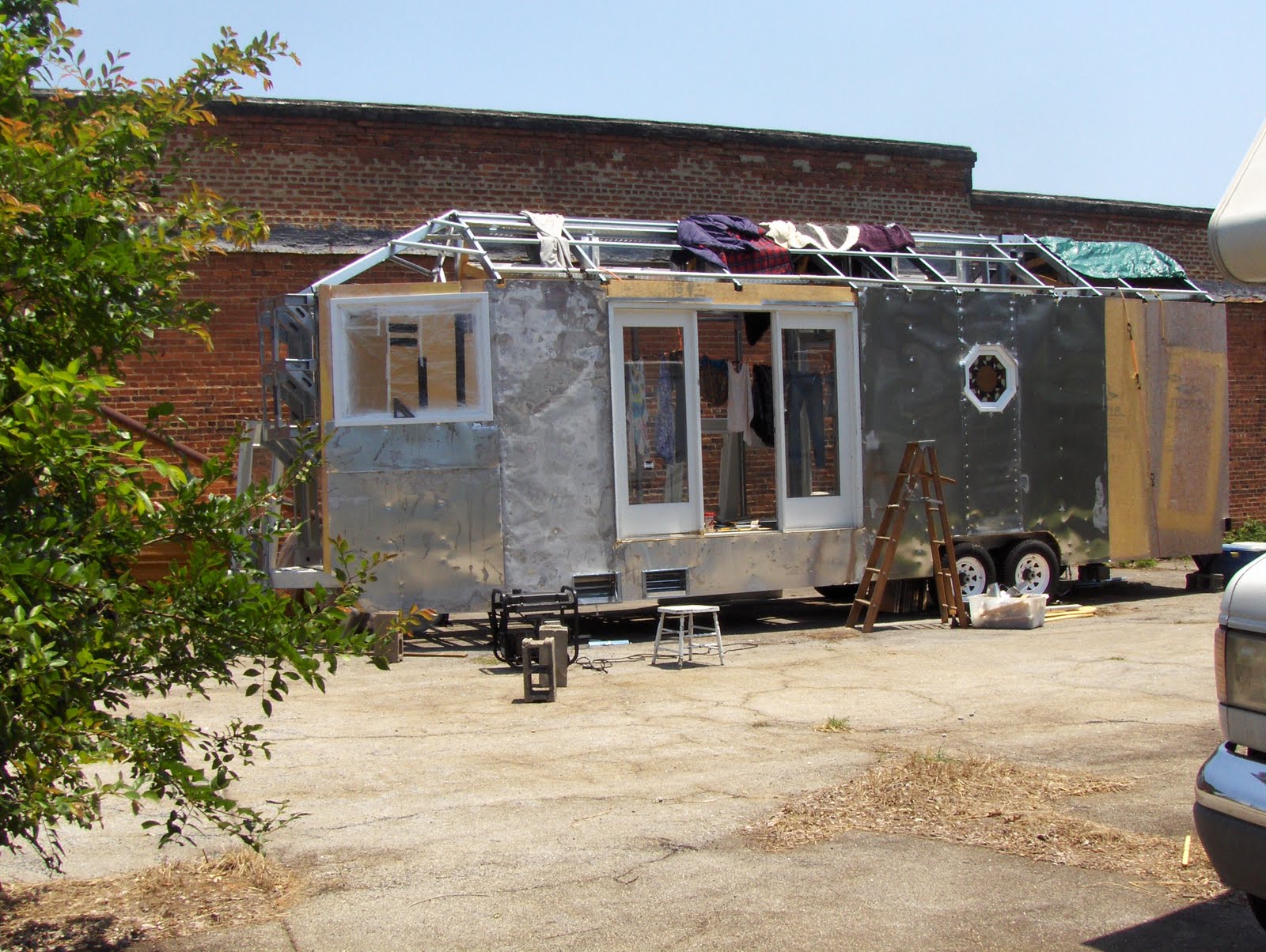 Building a Home-made Solar Powered Travel Trailer From the ground up ...