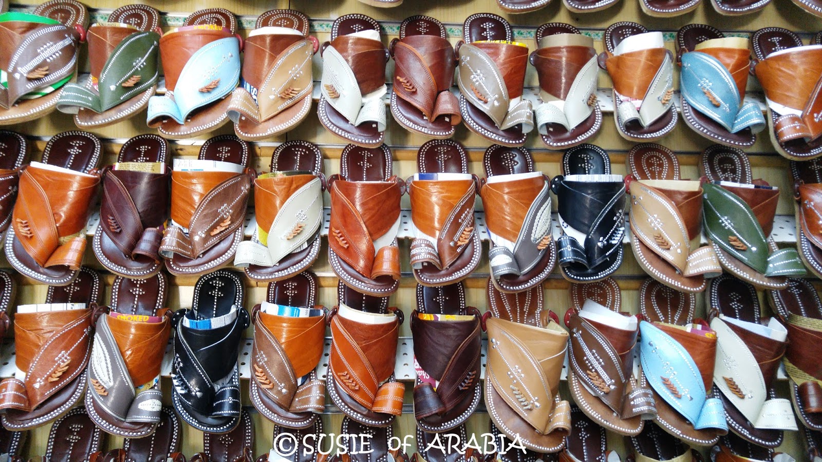 Jeddah Daily Photo: Madas - Traditional Saudi Sandals