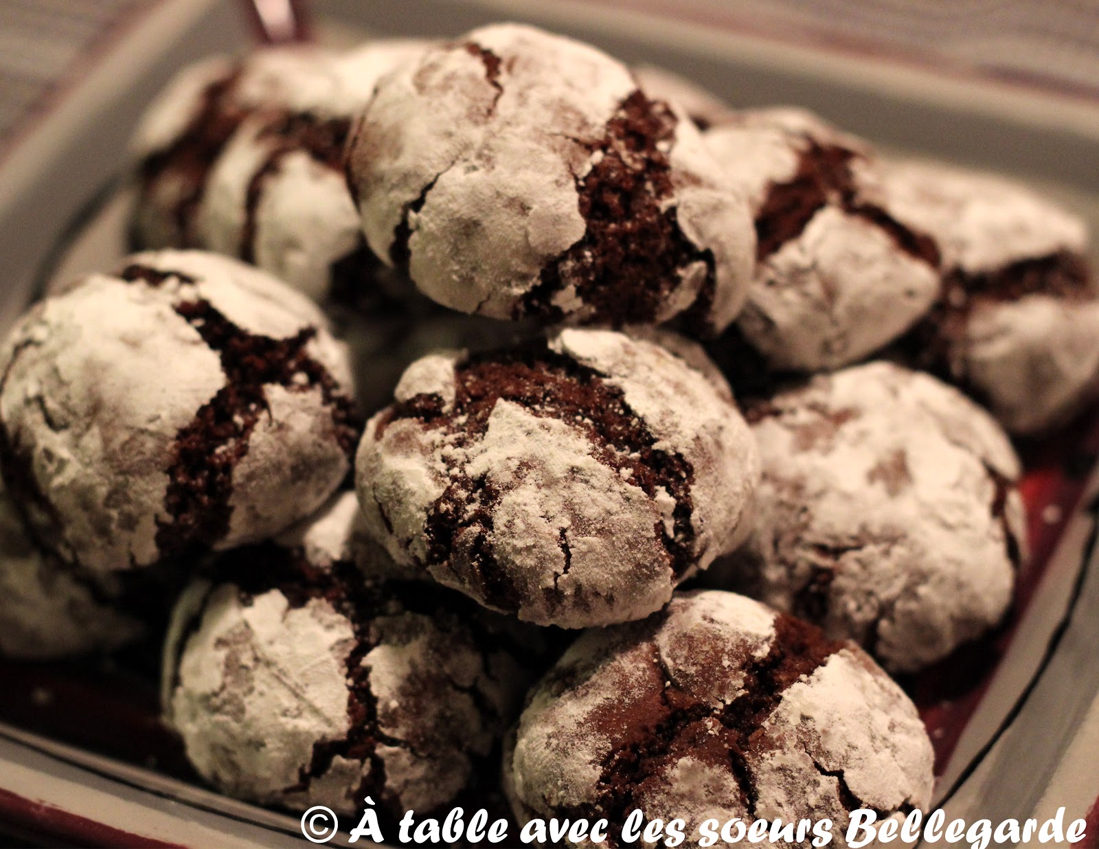 À table avec les soeurs Bellegarde: Craquelés au chocolat