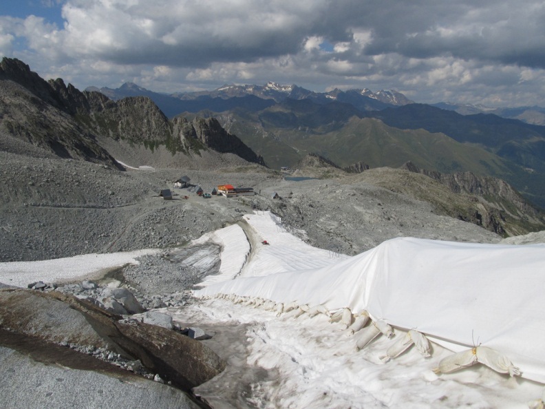 Escursionismo a 360°: Il Sentiero dei Fiori e Cima Payer (EEA)