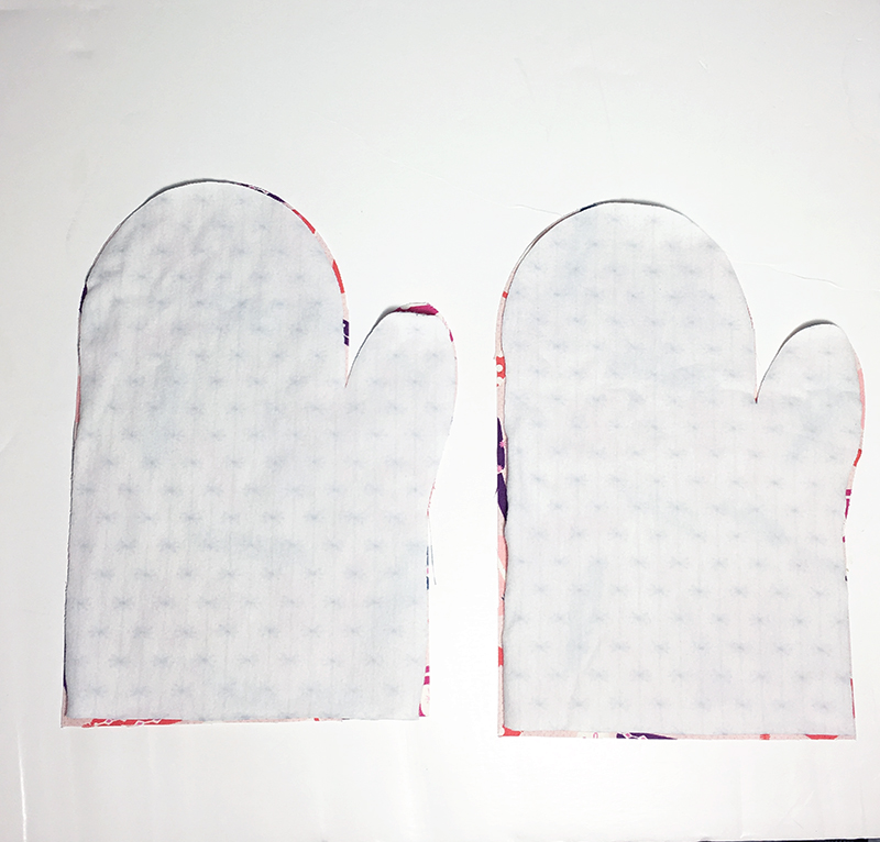 Manicure Mitts Free Project | The Intrepid Thread