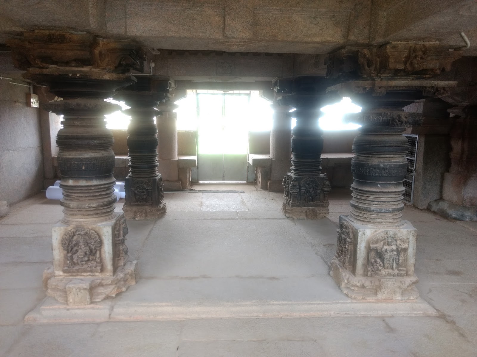 Kaidala Chennakeshava temple - Tumkur tourist attractions