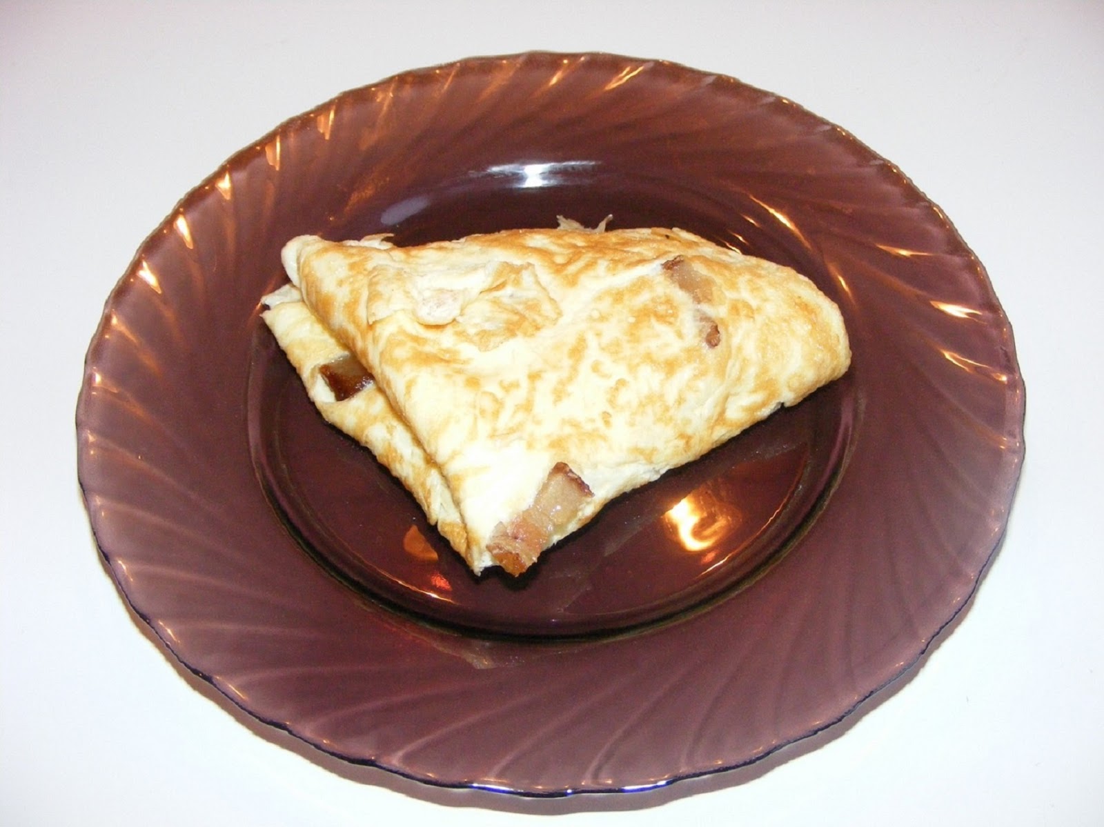 Omleta cu sunca si cas de oaie | Preparatedevis.ro