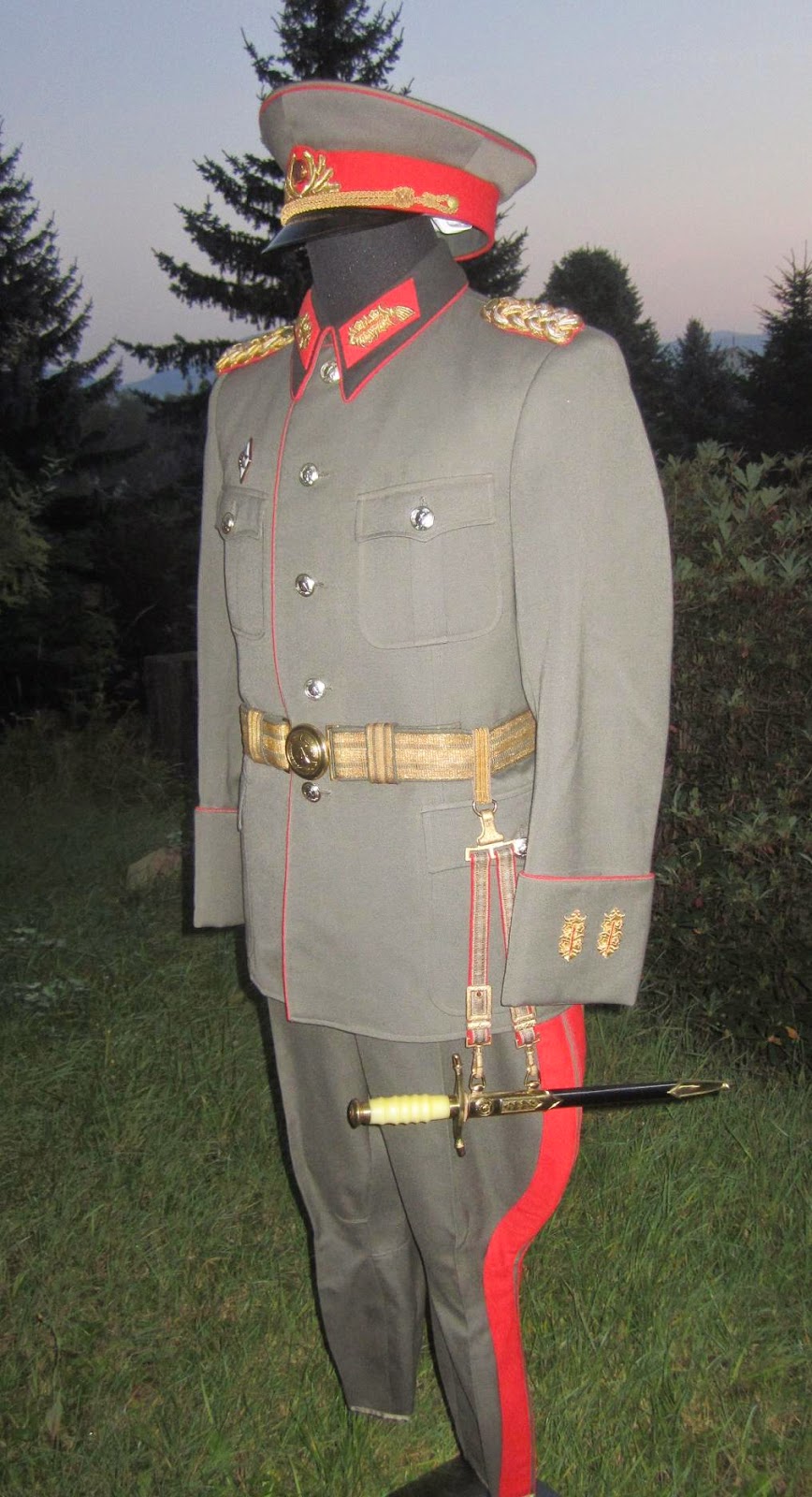 Uniformen der DDR: 2015