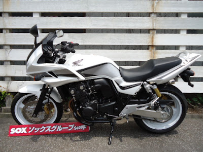 SOX 足立店 スタッフブログ: CB400SB revo 新入庫おすすめ車両です!!