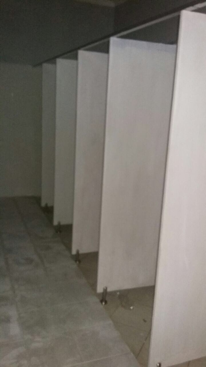 MULIA PAPAN PVC BOARD : PARTISI PVC TOILET KUBIKAL