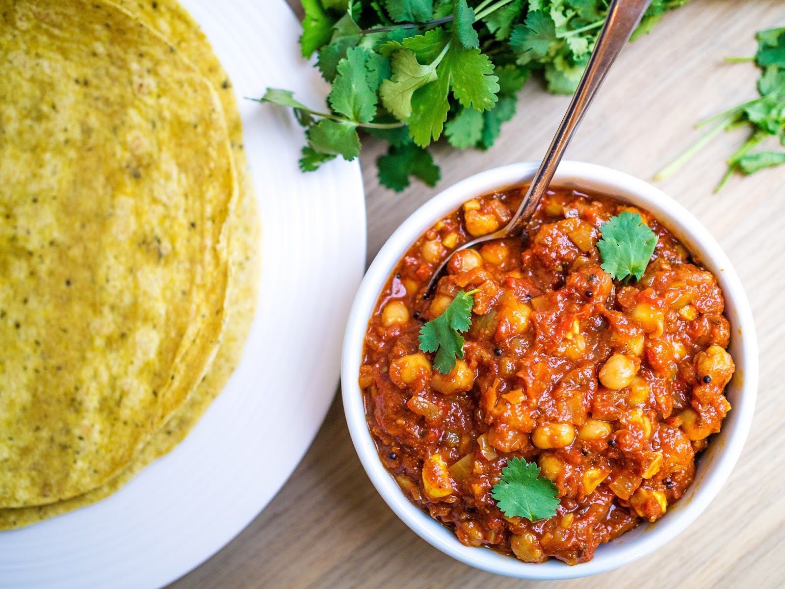 Adaptable One Pot Curry For World Meat Free Day - Claire Justine