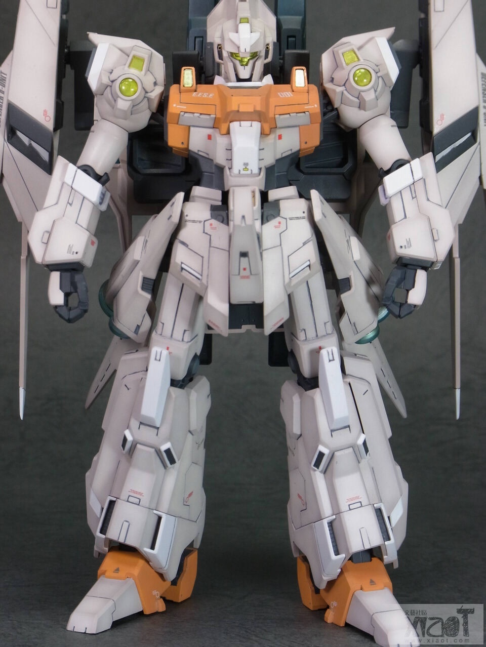GUNDAM GUY: HGUC 1/144 RGZ-95C ReZEL [Commander Type] - Customized Build