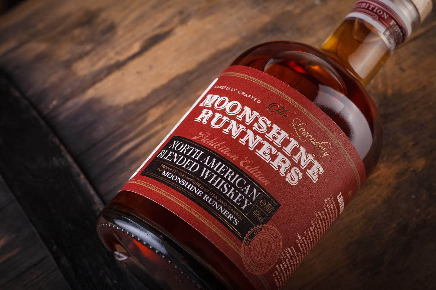 Moonshine Runners – Packaging Of The World