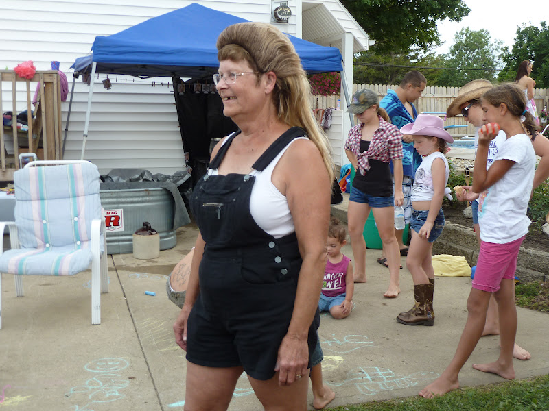 Roman Family: Redneck Reunion