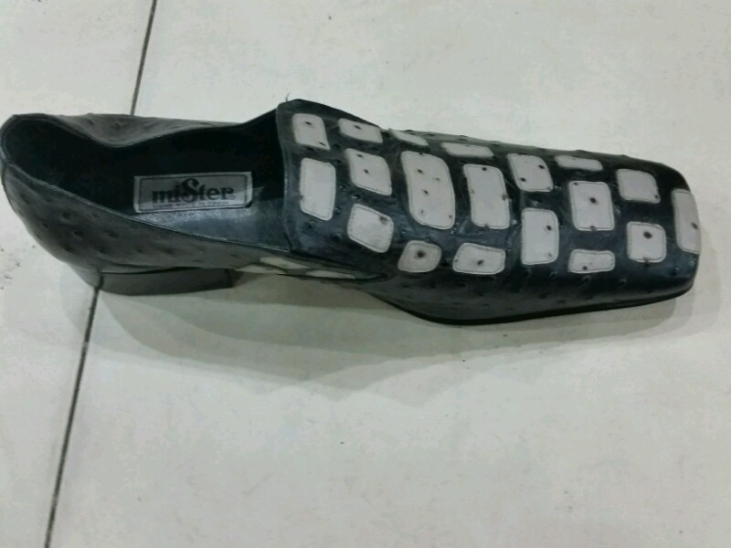 Welcome To Suits For Men.... We Make You Look Good !: ORIGINAL MISTER ...