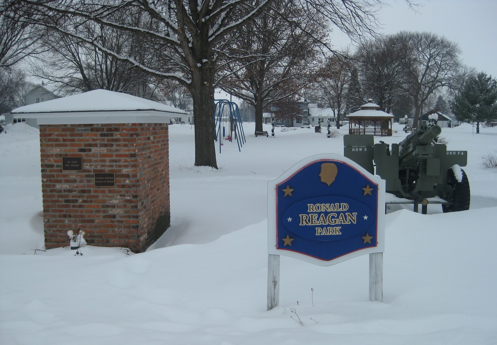 Marathon Pundit: Reagan centennial: Ronald Reagan Park in Tampico, IL