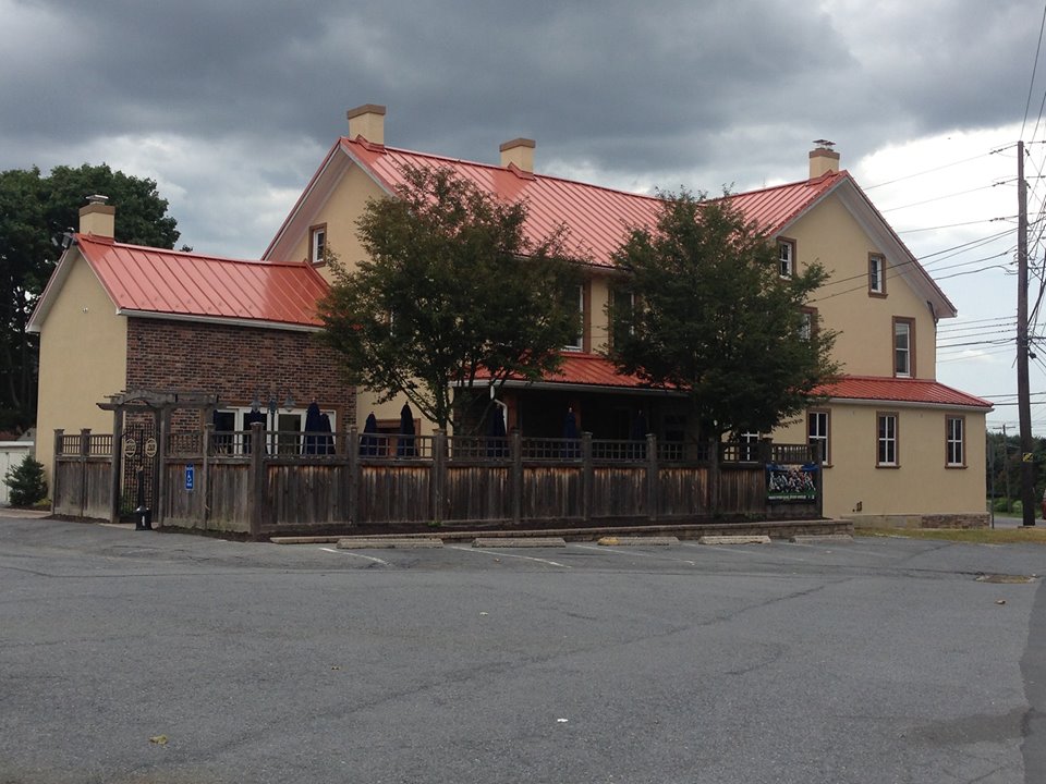 Living Our Bucket List Life: Fogelsville: Hops at the Fogelsville Hotel