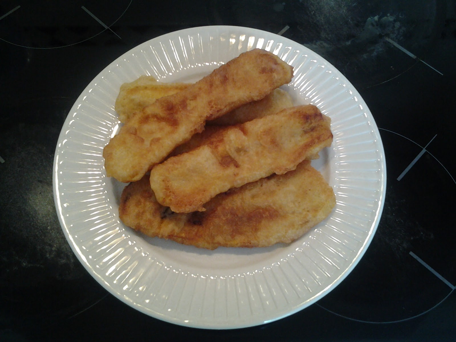 One World, Many Foods: Pisang Goreng/Bakabana (Fried Plantain)