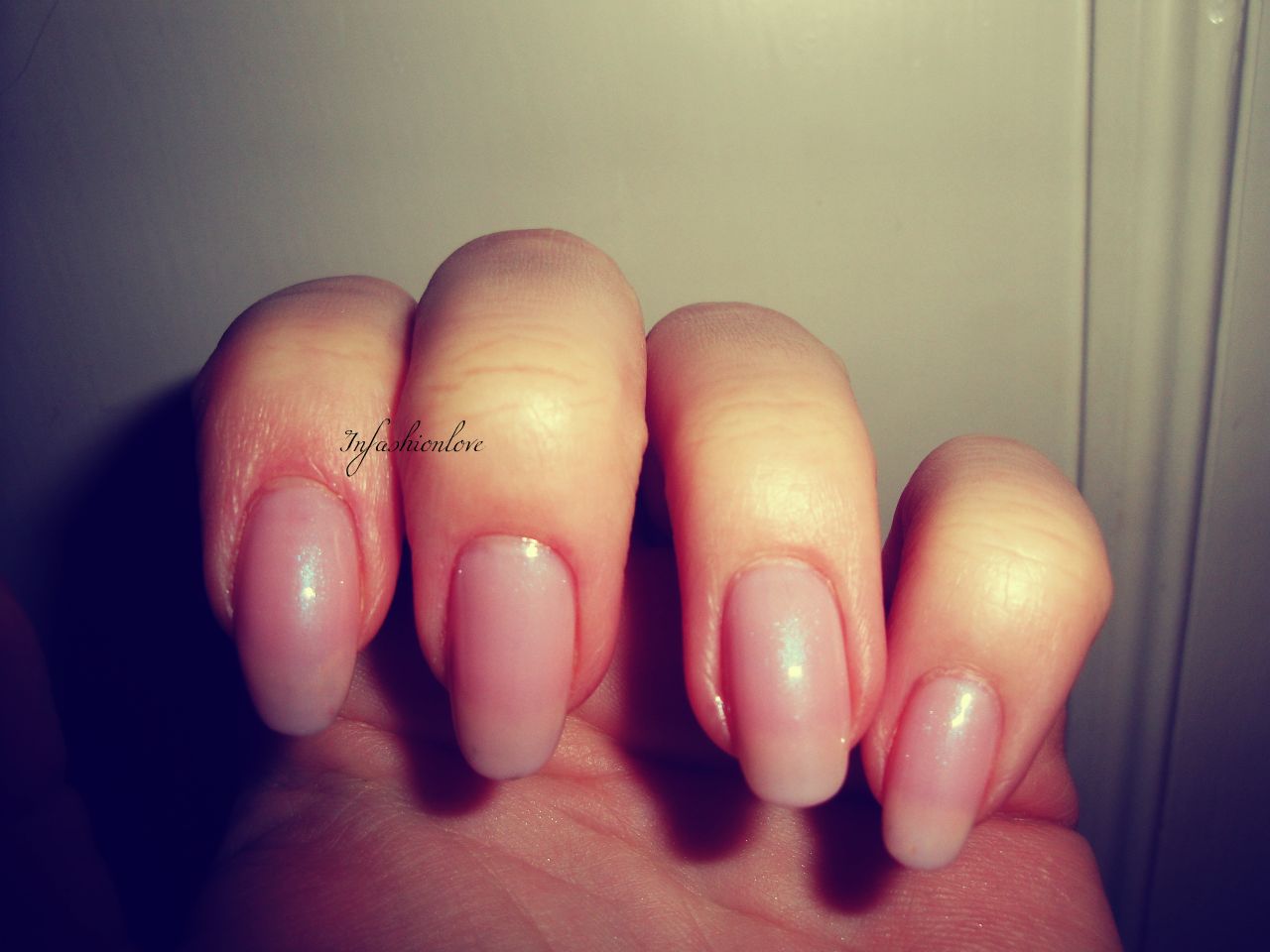 INFASHIONLOVE.COM: How To Make Your Nails Grow Healthy!