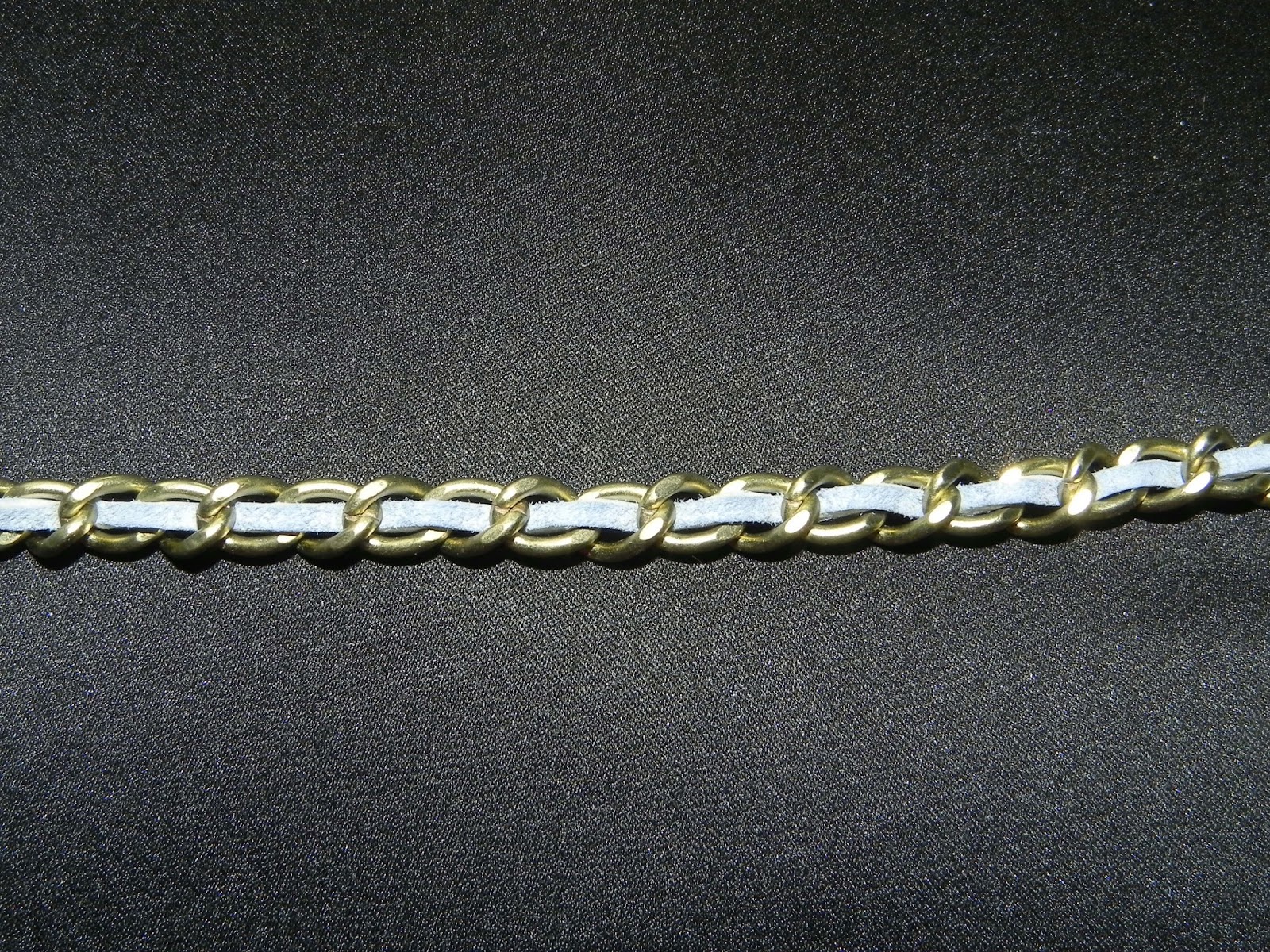 Smart n Snazzy: DIY ~ Suede n Chain Bracelet
