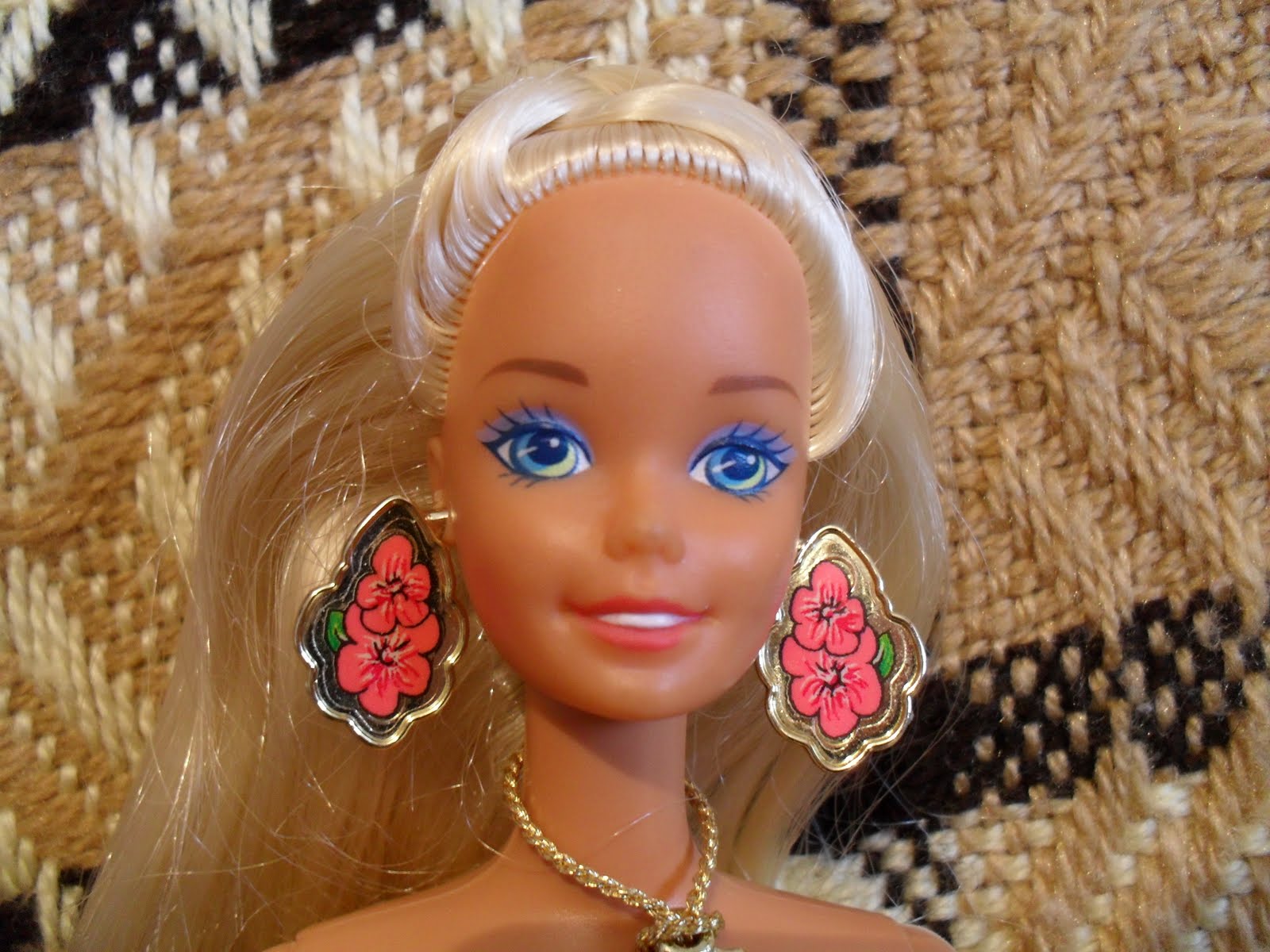 Zabawkarnia: Tropical Splash/Hawaii Barbie (1995)