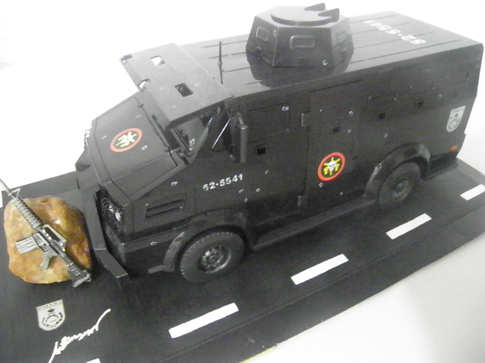 Miniaturas de Viaturas da Polícia Militar: Blindado do BOPE