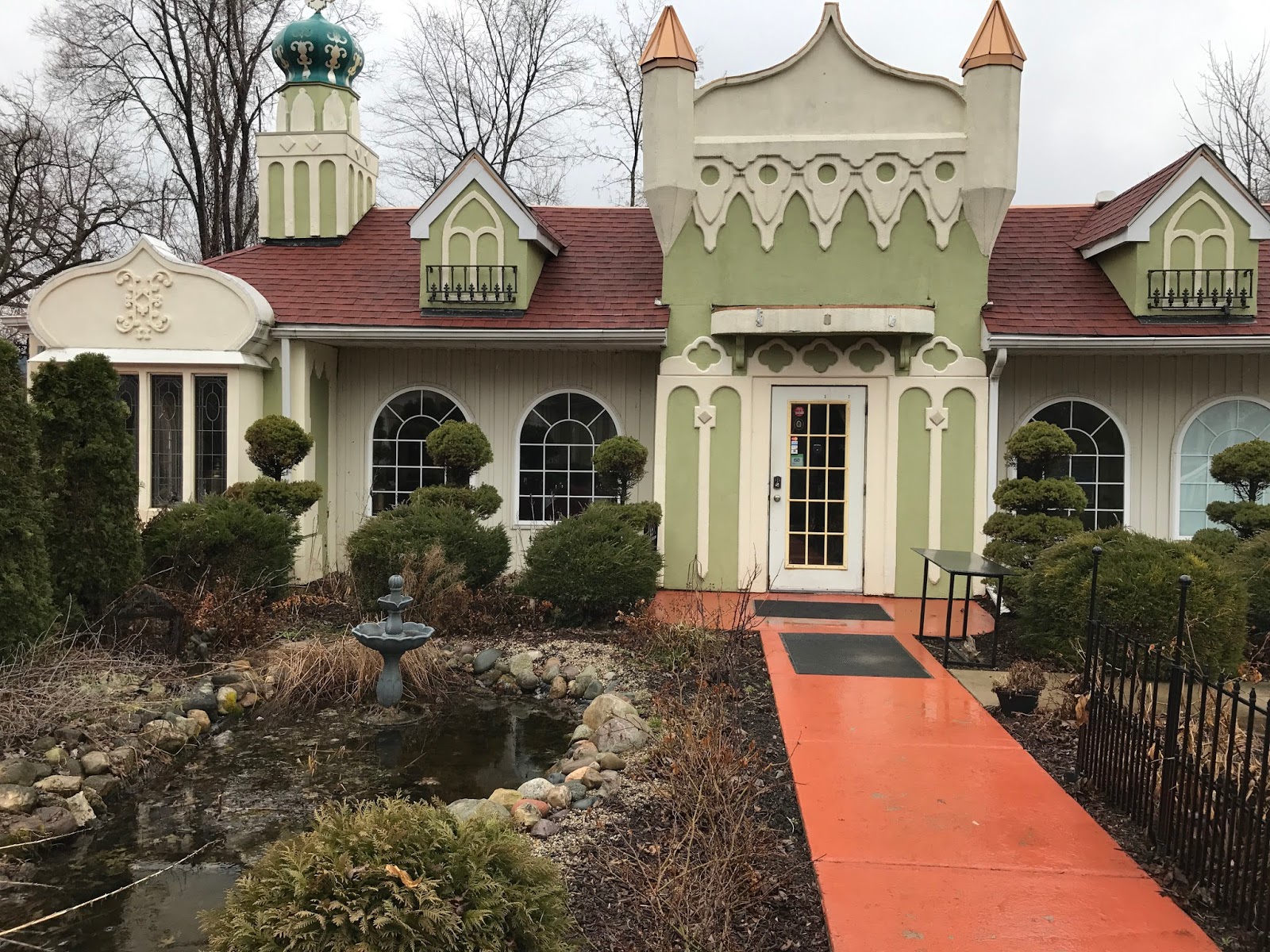 Barb's Tea Shop: The Royal Eagle: Russian afternoon tea in The D