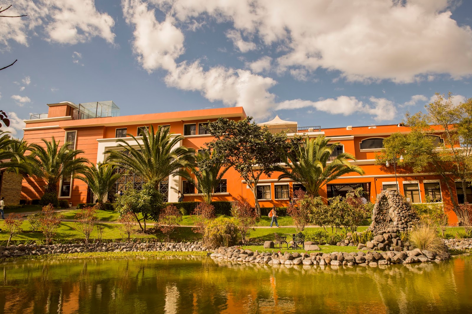 USFQ, la marca más influyente de Universidades en redes sociales ...