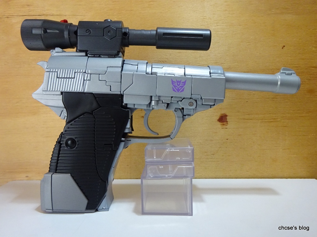 ChCse's blog: Toy Review: Transformers Masterpiece MP-36 Megatron