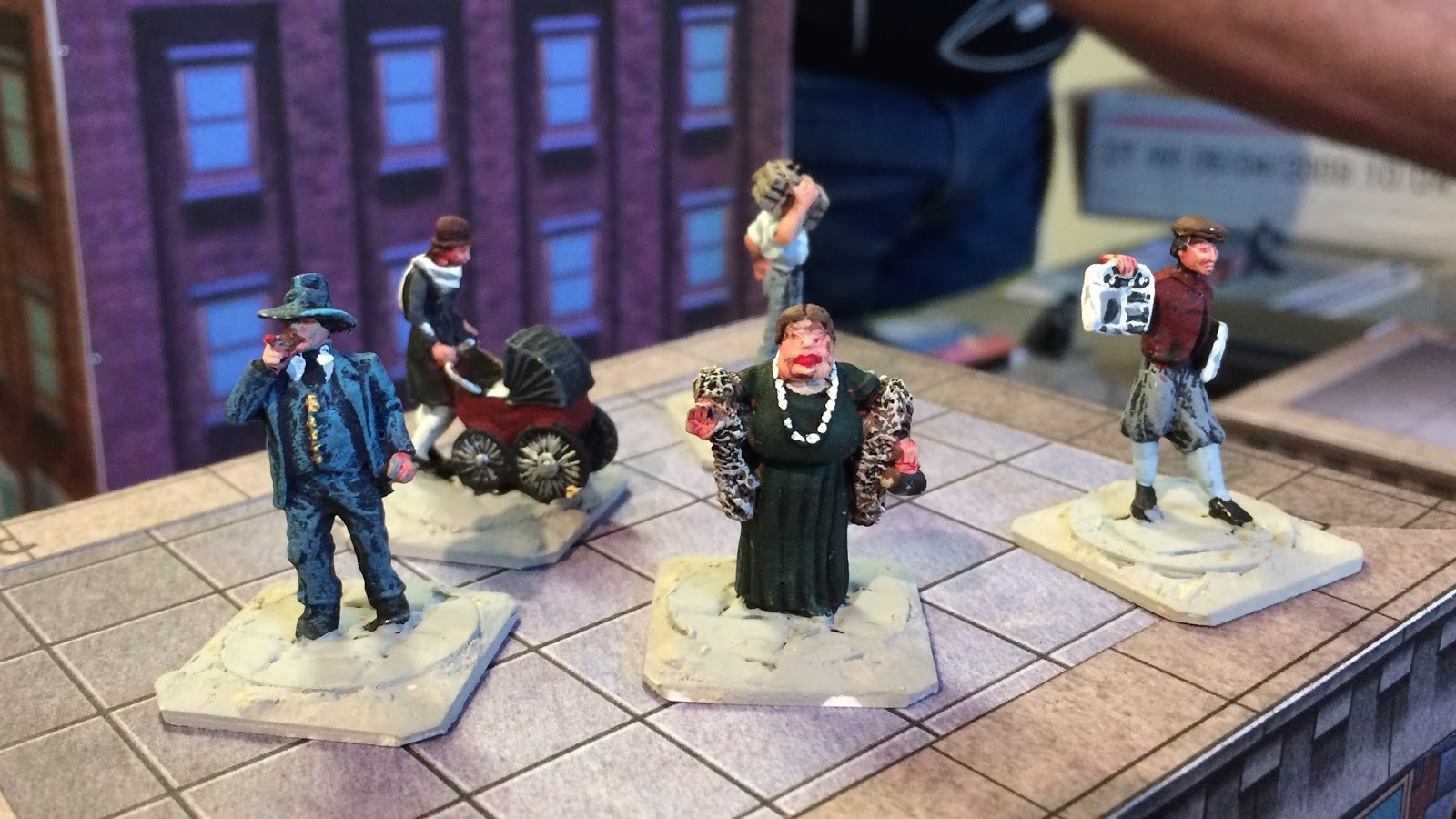 Bob's Miniature Wargaming Blog: Pulp Alley and 54mm Highlanders