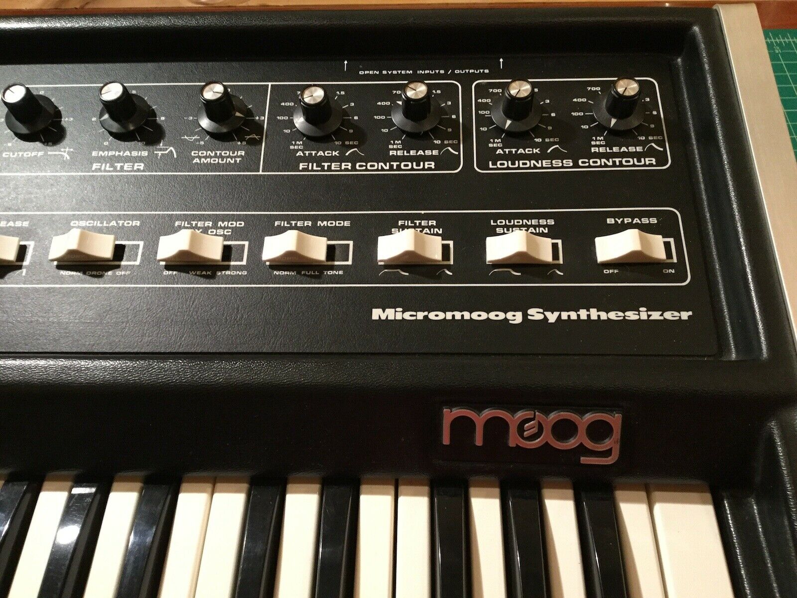MATRIXSYNTH: Moog Micromoog Analog Mono Synthesizer w/ CV/Midi Converter.
