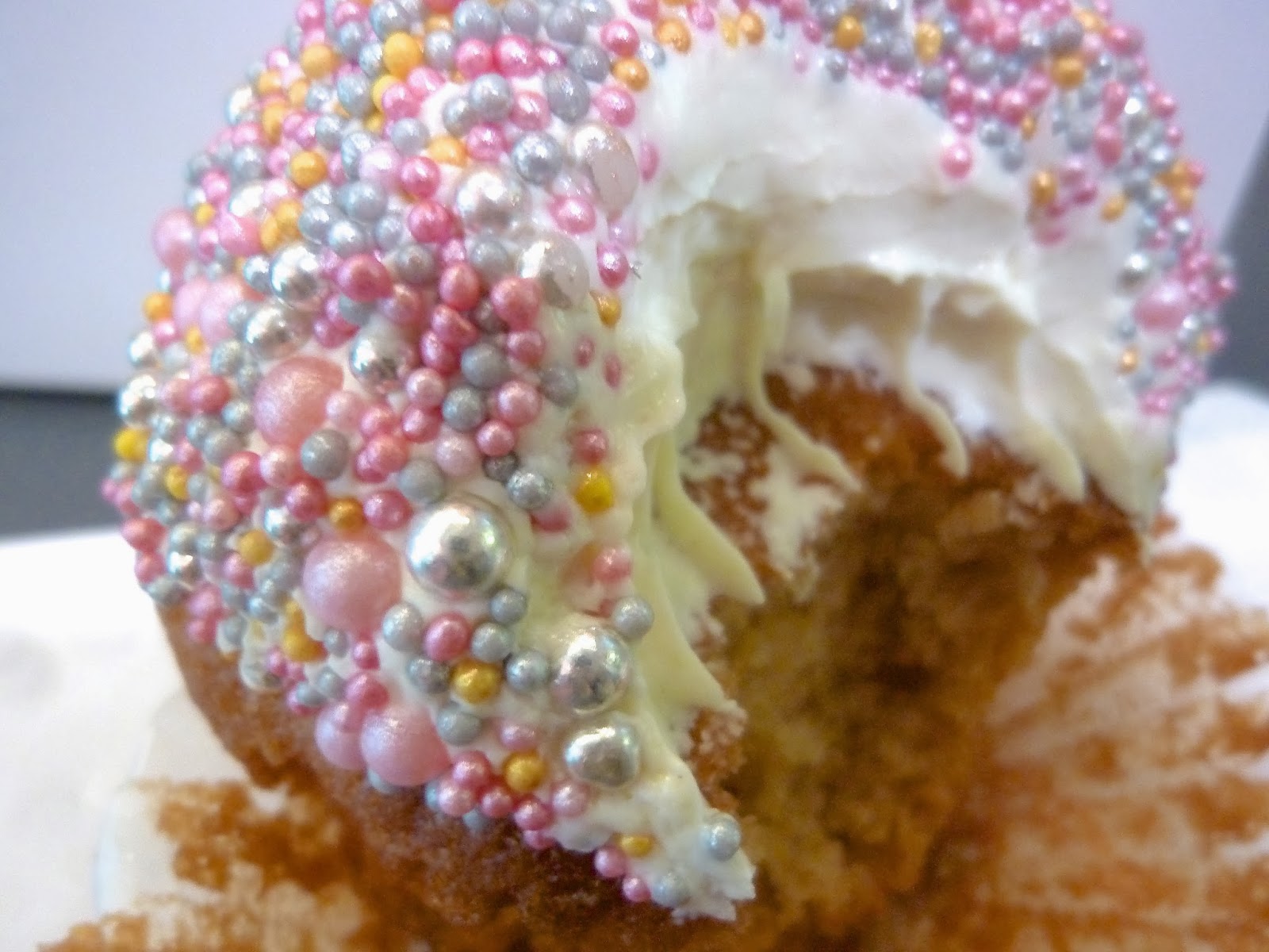 Return to the Best Cupcake Shop in Munich – Diary of a Mad Hausfrau