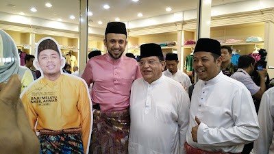 500 ANAK YATIM DAPAT BAJU RAYA JAKEL DARI PEMUDA UMNO WILAYAH ...