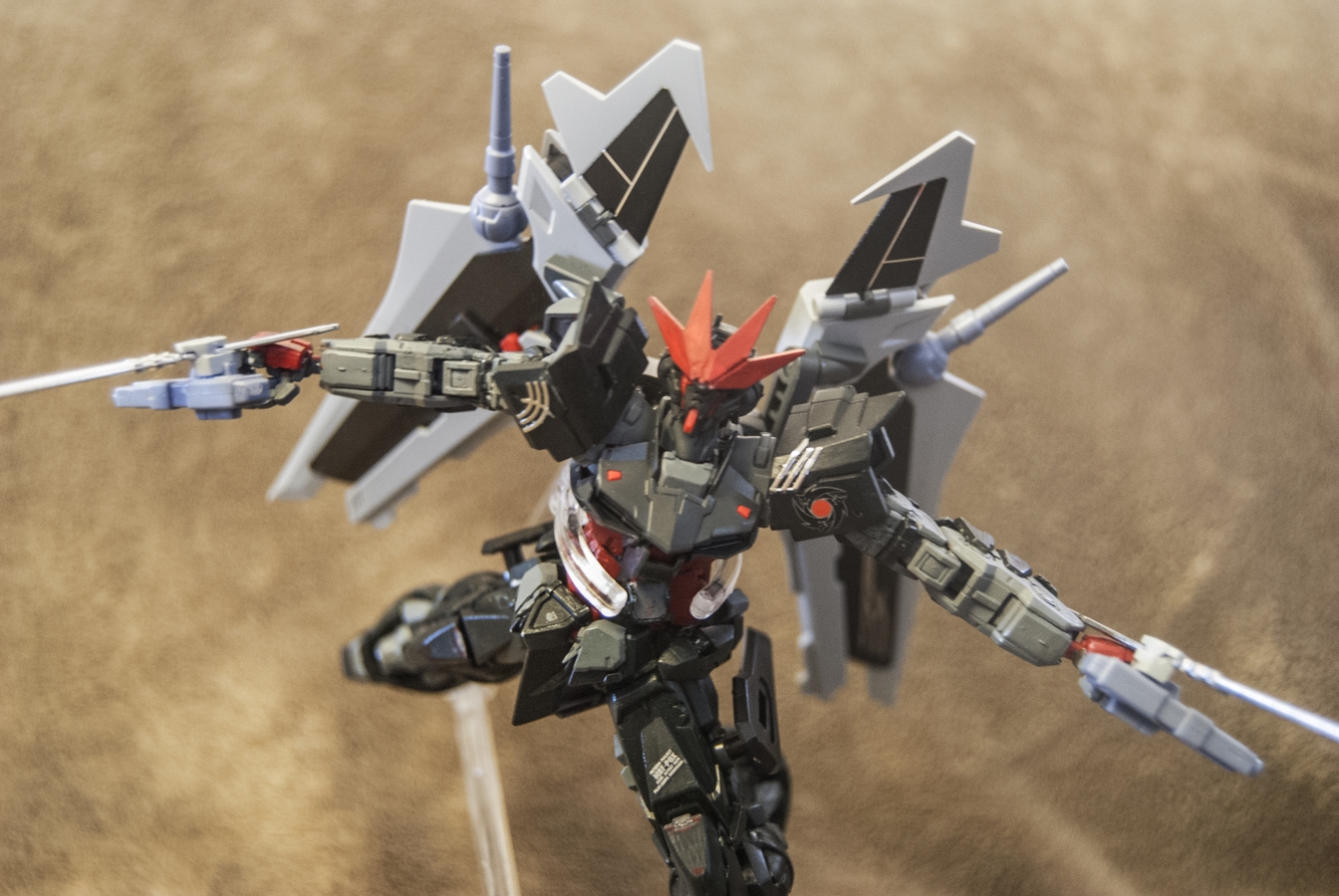 Custom Build: RG 1/144 Gundam Astray Noir